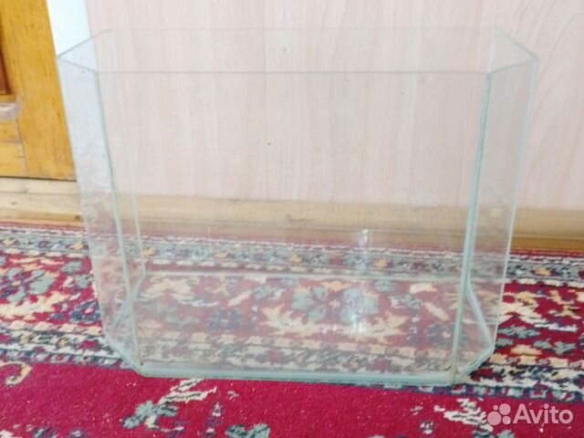 Аквариум нет трещин воду не пропускает